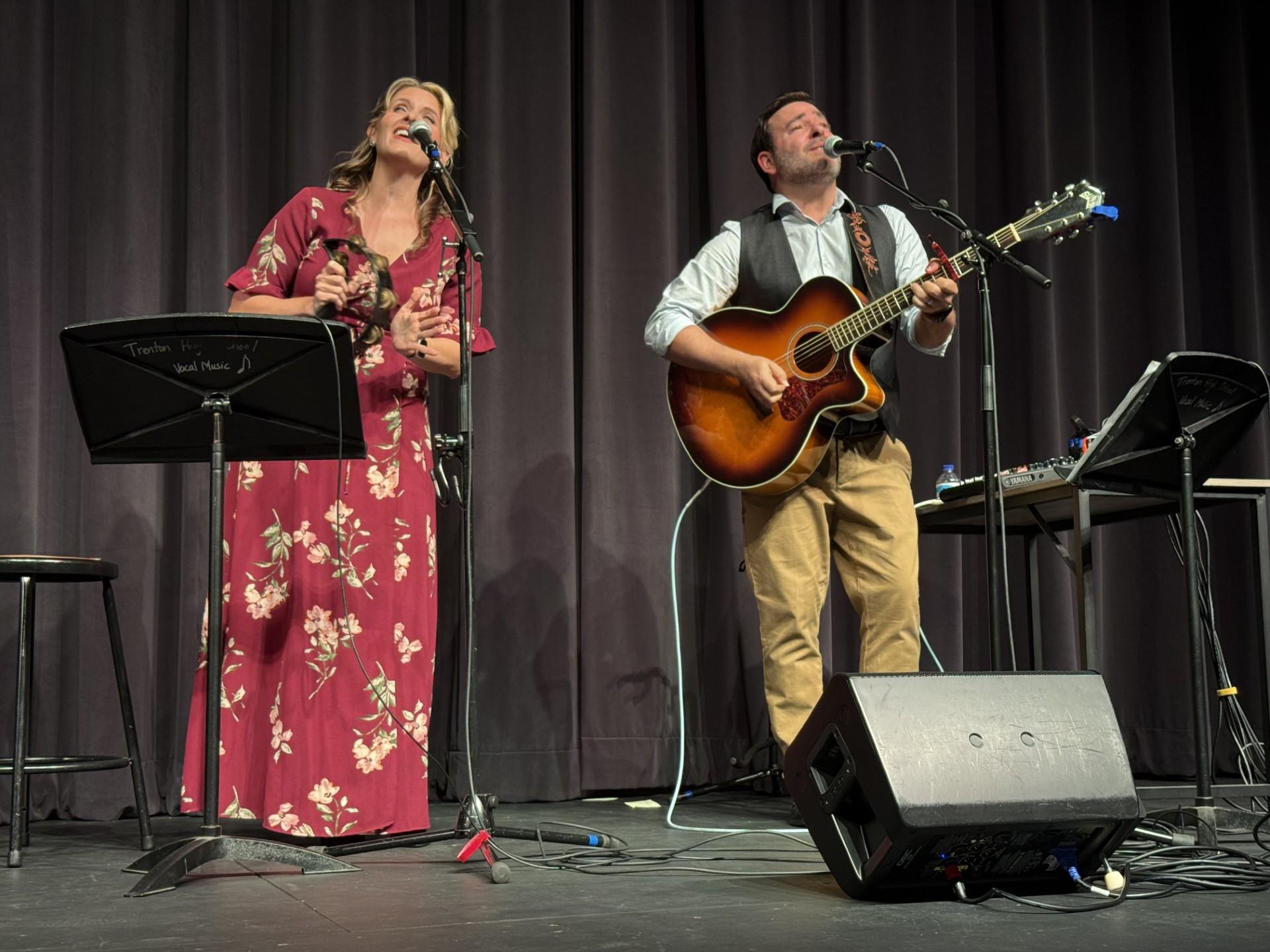 Gilly and the Girl perform at high school - Trenton Telegraph